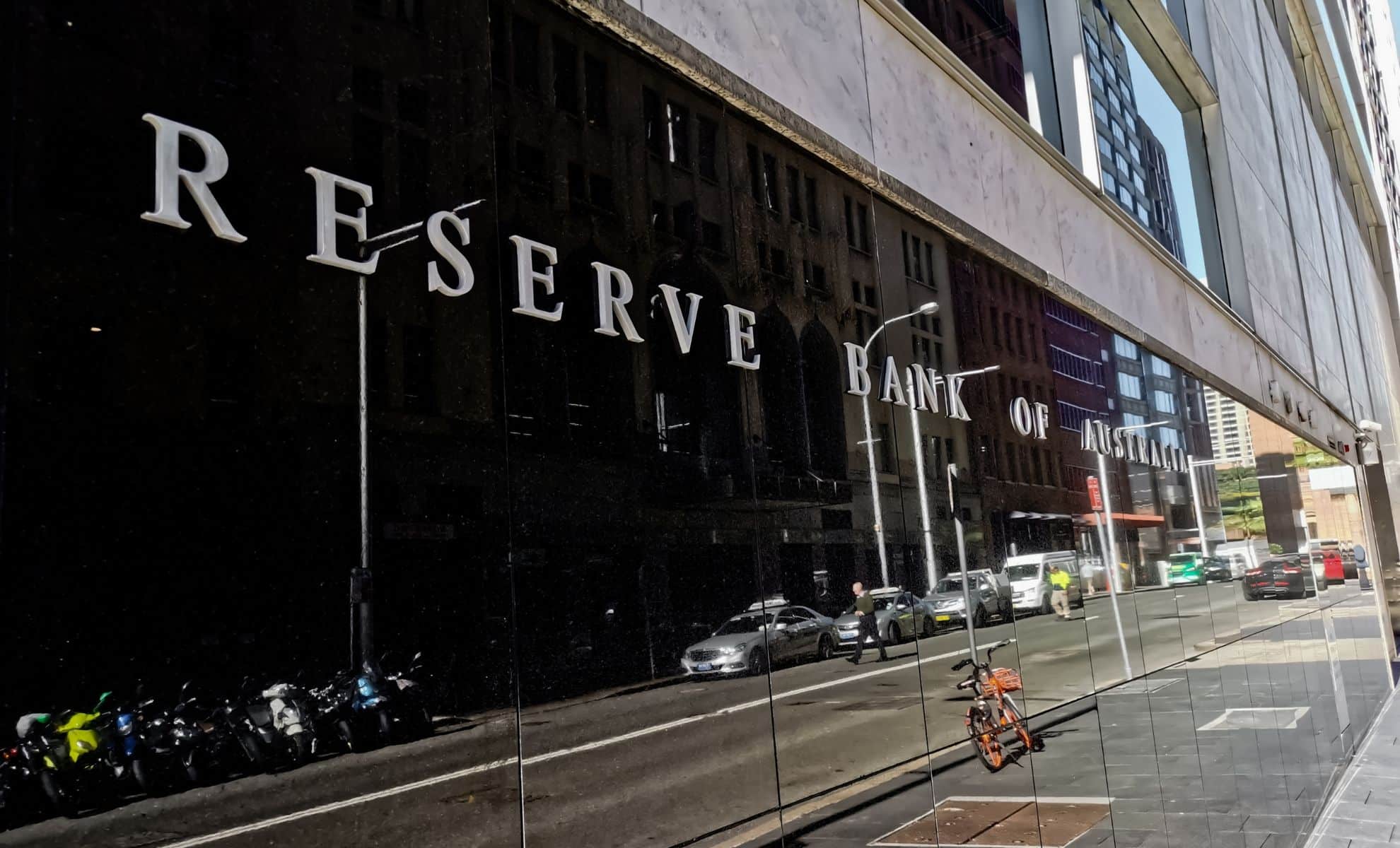 RBA Flags Long-Term Hit to Living Standards as Growth Stalls