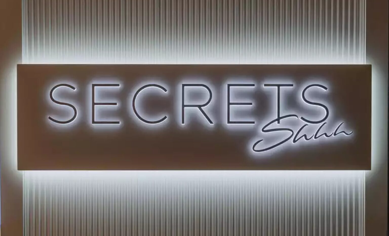 Aussie Jewellery Brand Secrets Shhh Collapses Before Christmas—Will ...