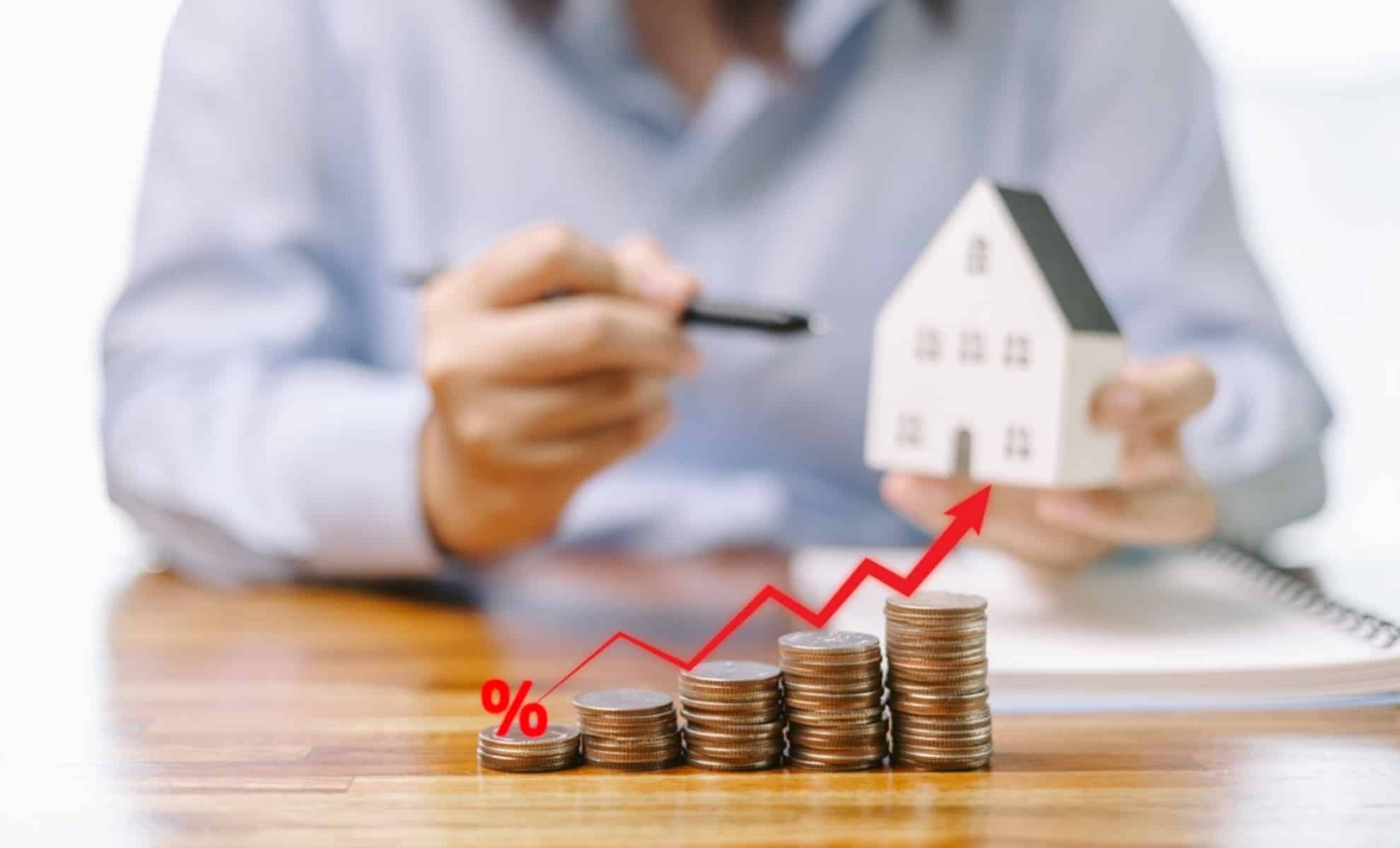 Grim Christmas Ahead for Mortgage Holders as Interest Rates Surge