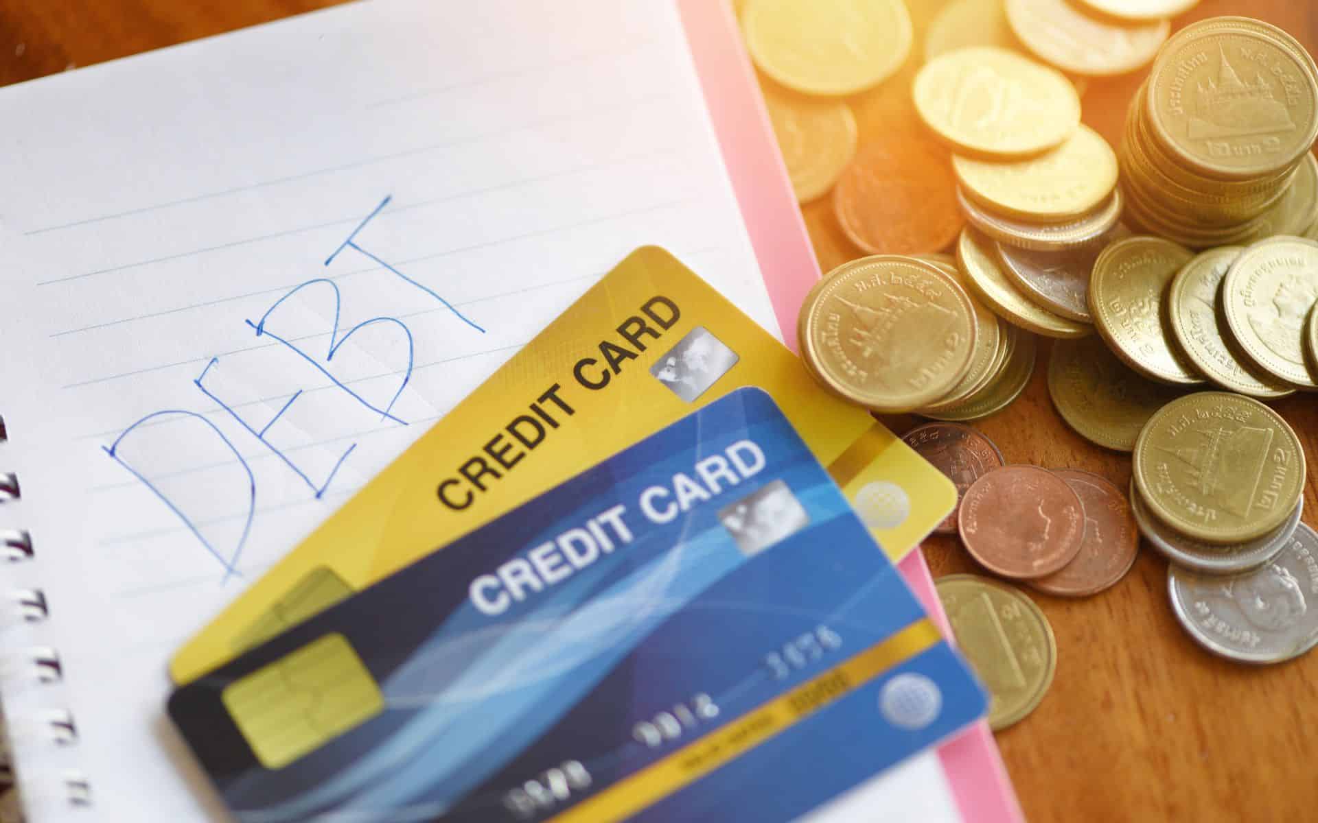Simple Ways to Cut Credit Card Debt and Save Over £1,500