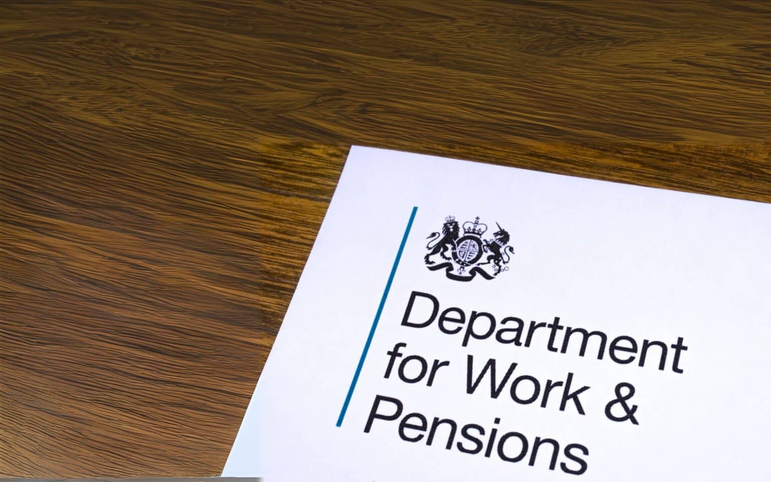 DWP Issues Urgent Warning Over £300 Winter Fuel Payment Scam Targeting Pensioners
