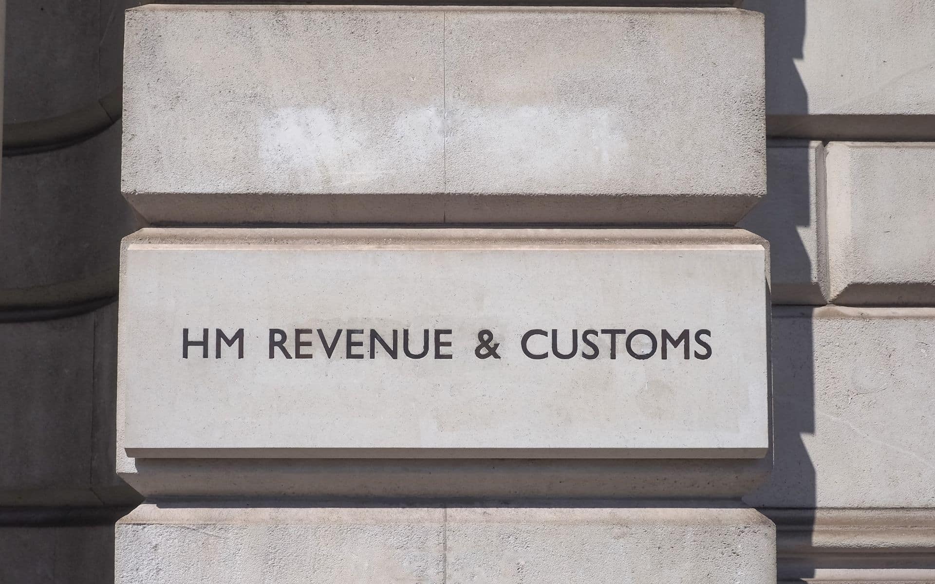 HMRC Expands Help to Save Scheme to More Universal Credit Claimants