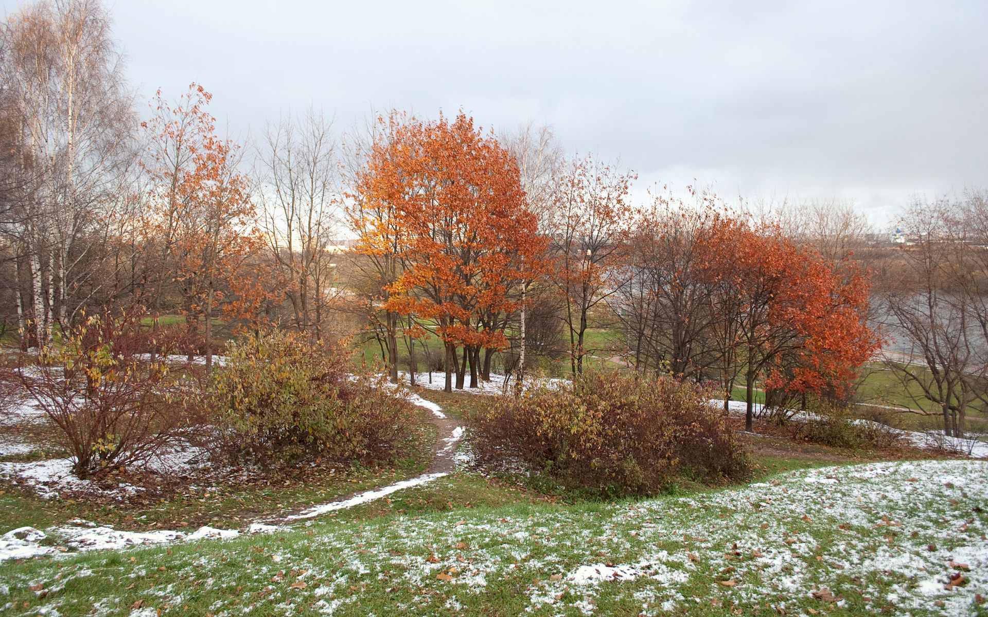 Autumn Snow Maps Show Where Cold Will Hit Forecasters in UK