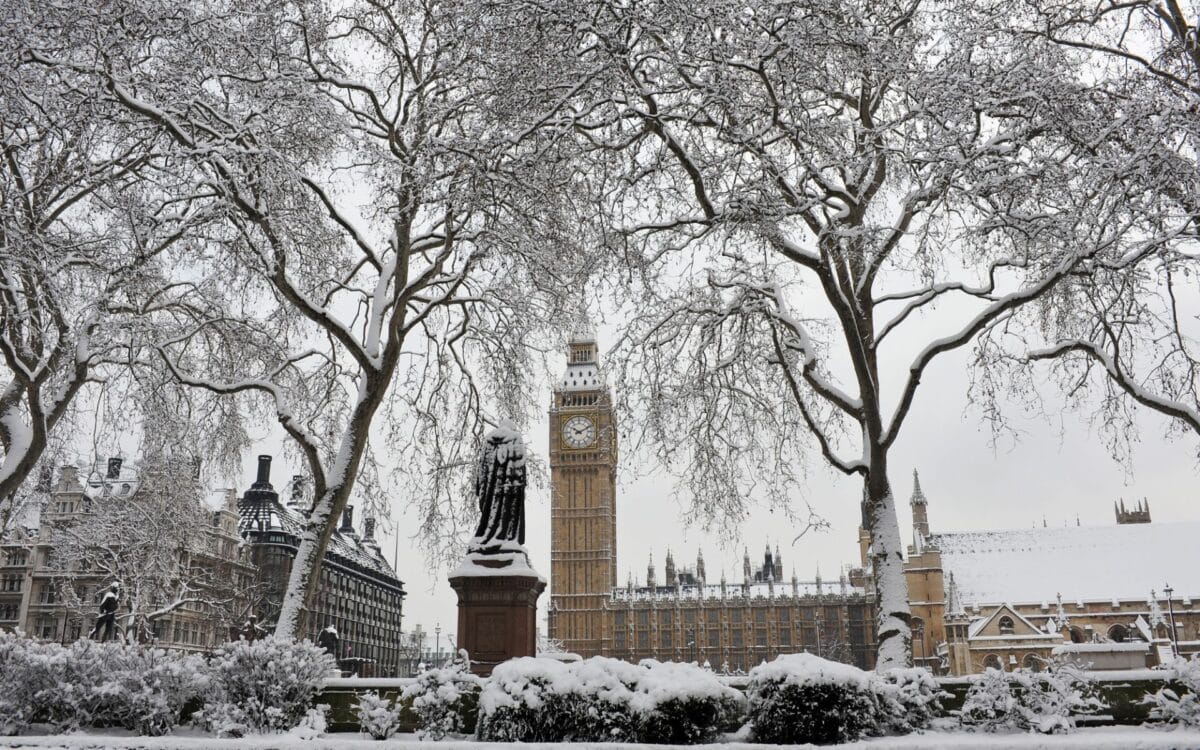Met Office Predicts 48 Hours of Snow in October Across UK