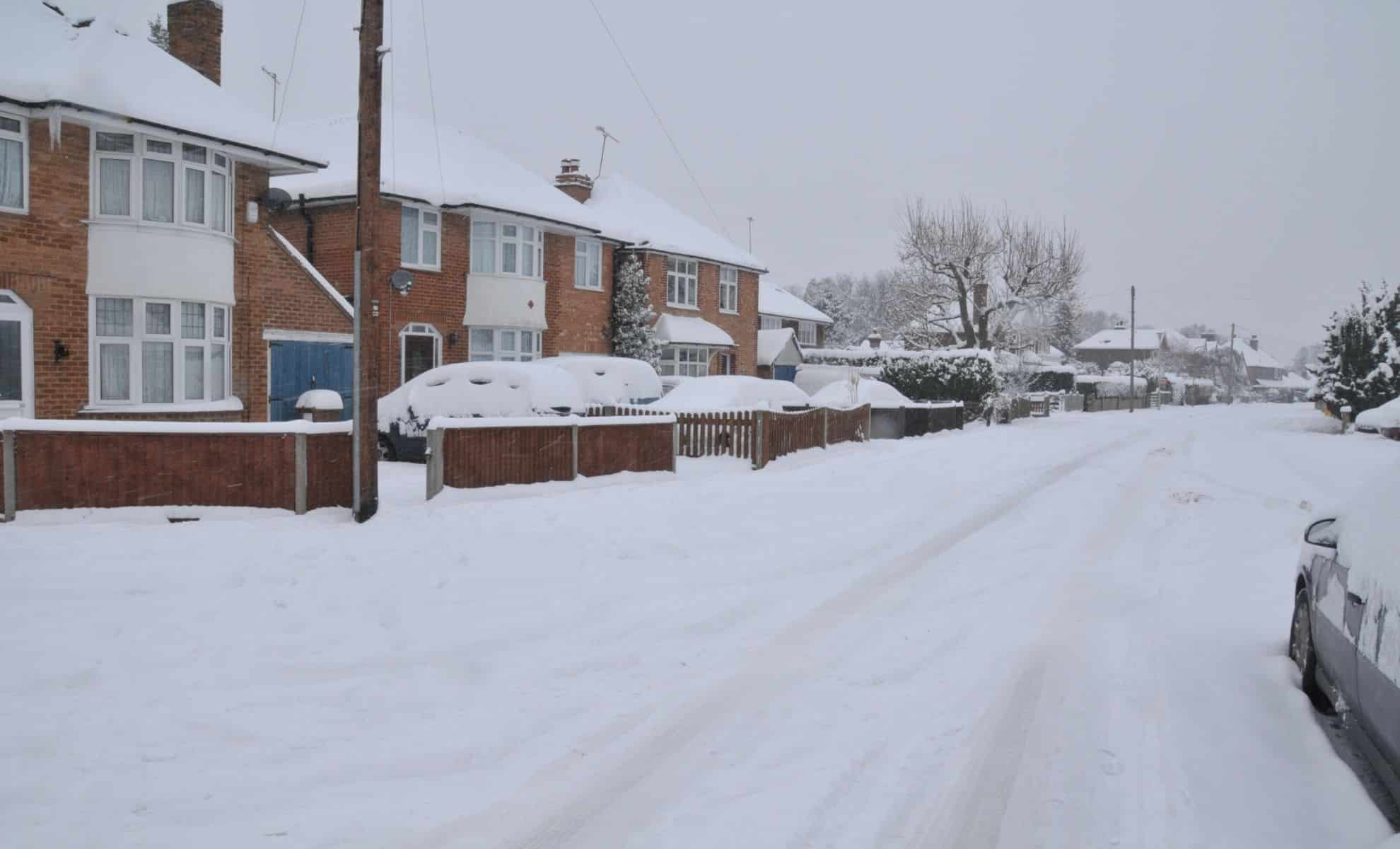 UK Braces for Snow Chaos as Christmas Cold Snap Arrives Earlier than ...