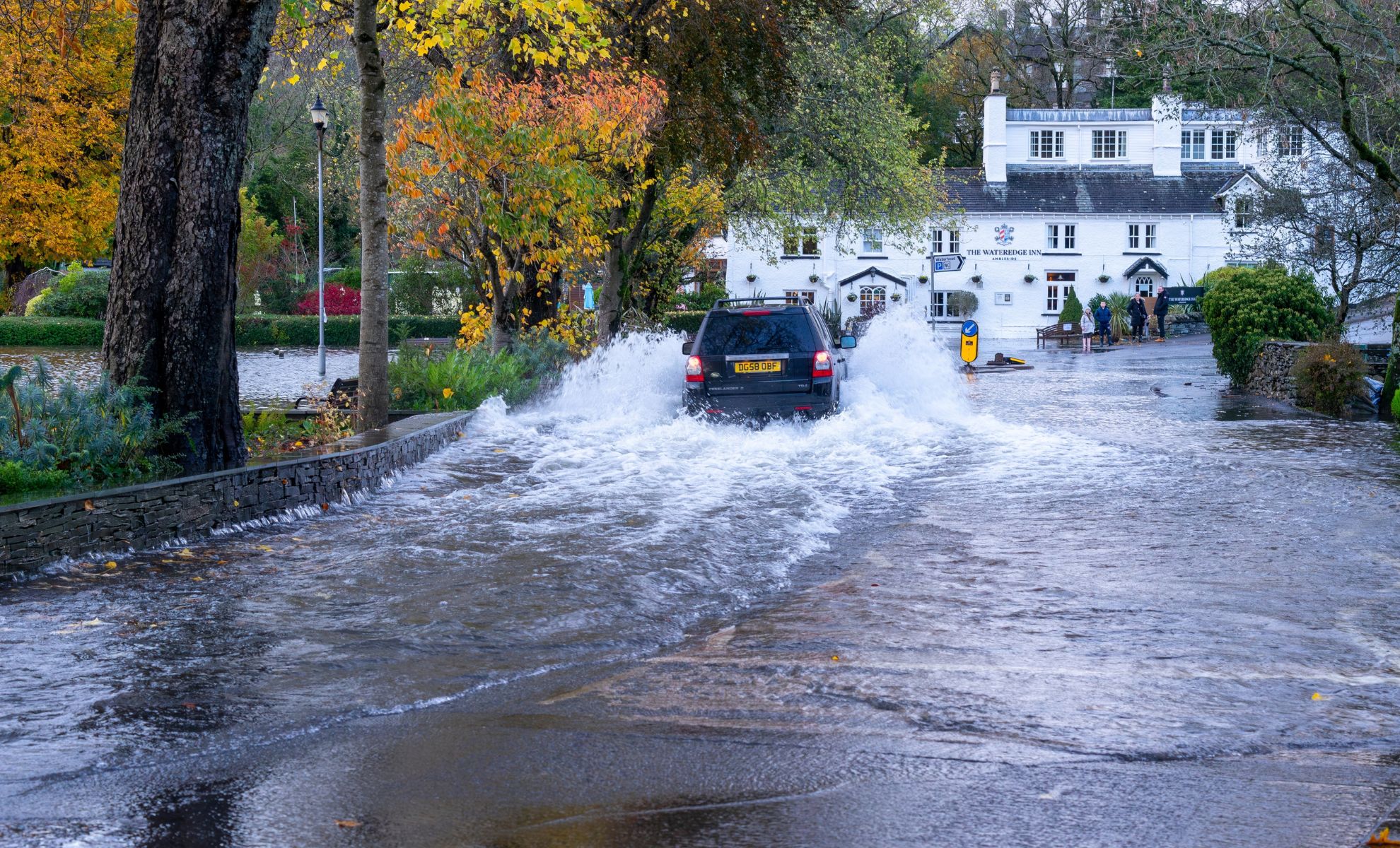 Met Office Yellow Warning Raises Fears of Travel Chaos and More ...