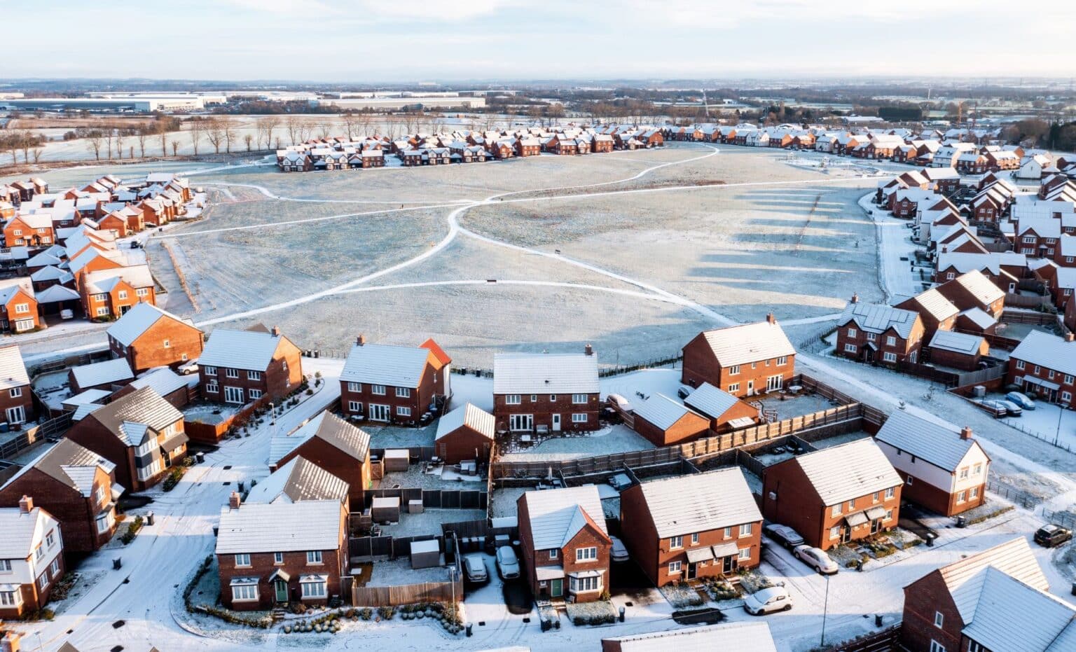 UK Hit by Second Bomb Cyclone: Snow and Ice Expected Across the Midlands