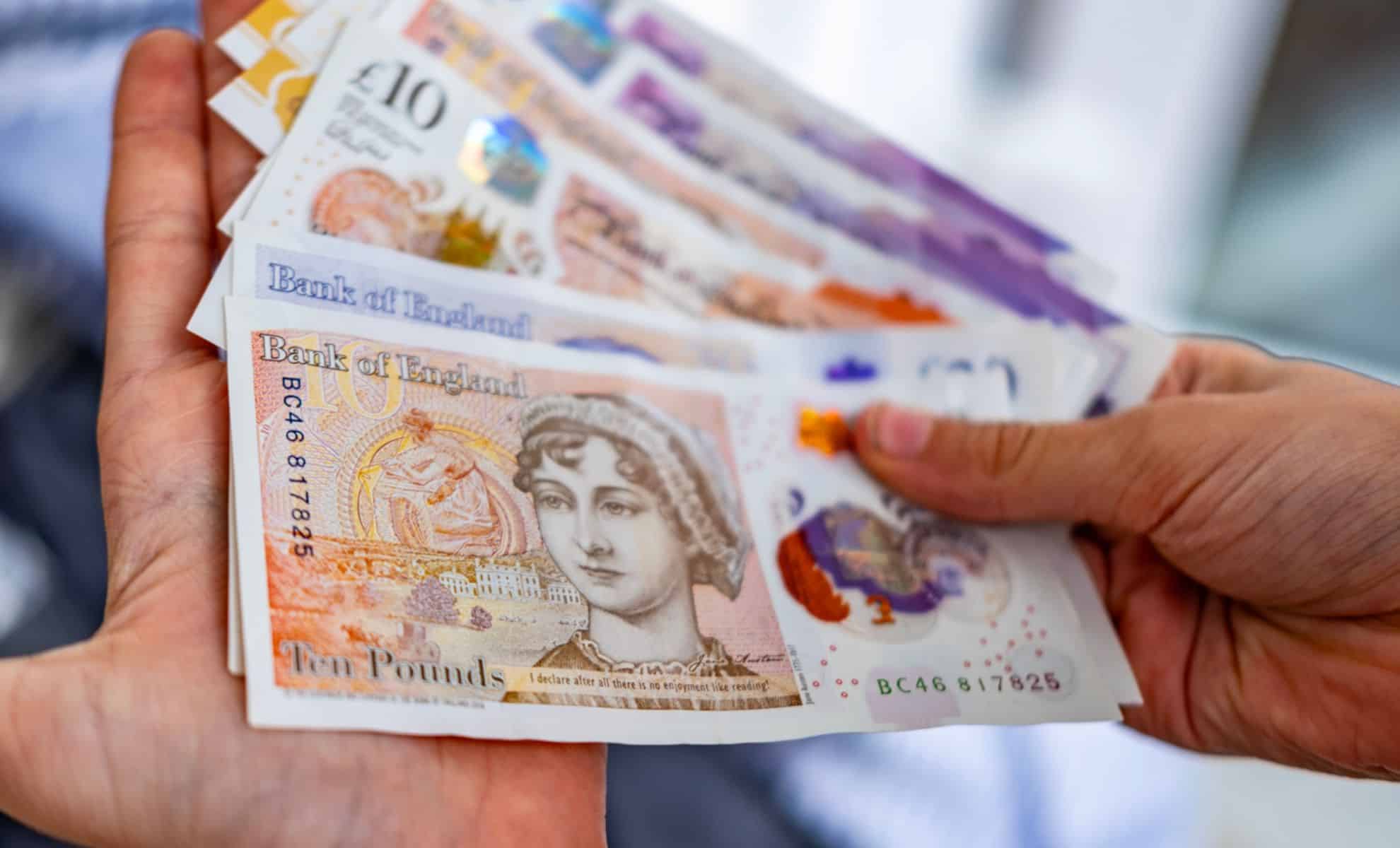 UK Reveals Major Change to £5, £10, £20, and £50 Notes