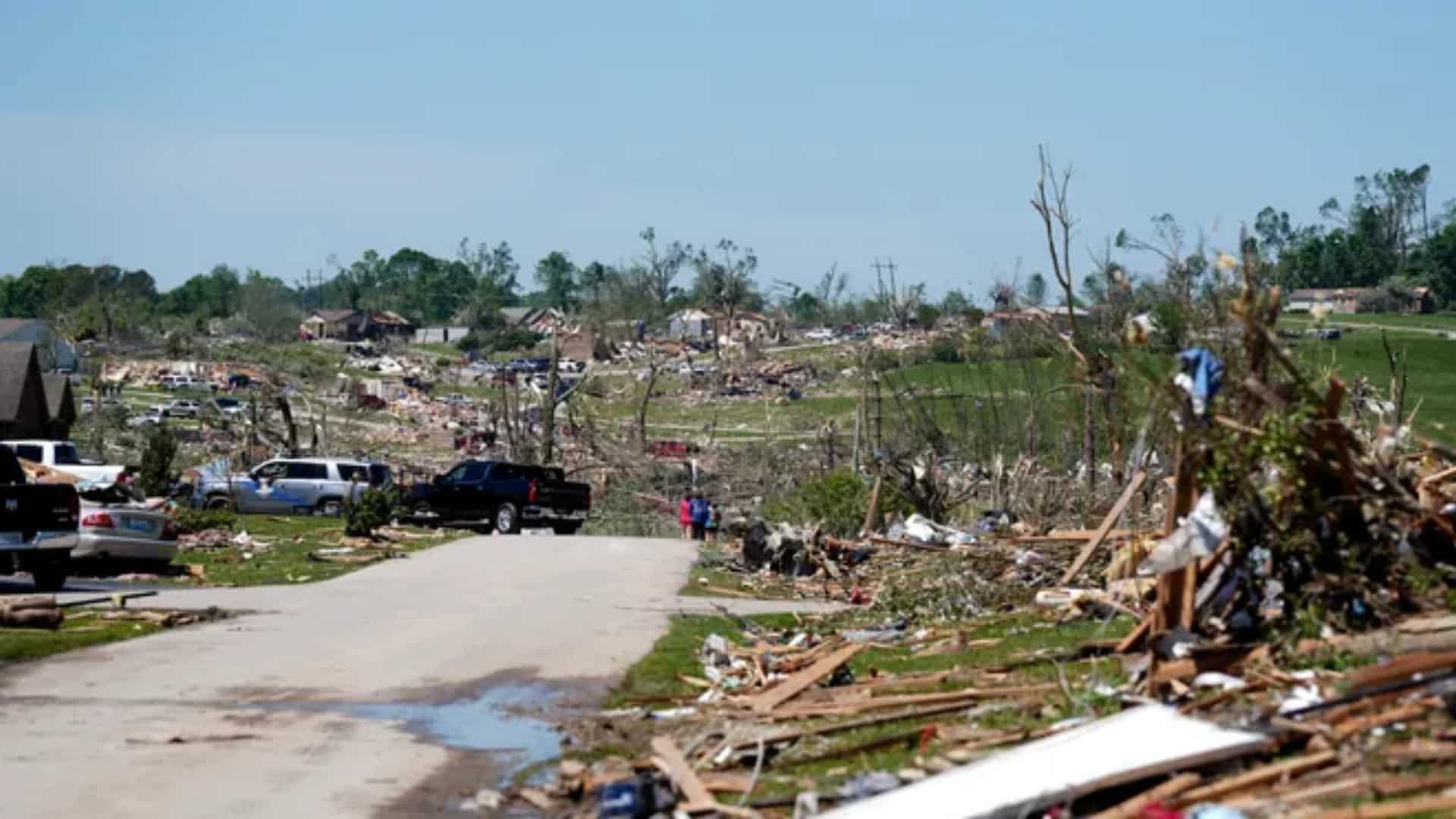 Tornadoes Tear Through Kentucky—At Least 27 Dead as Midwest Storms Turn ...