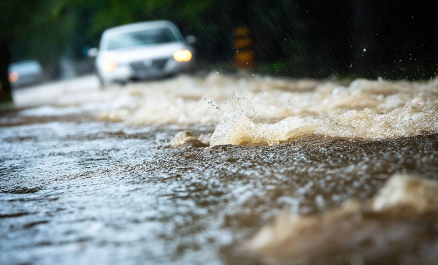East Coast on Alert: Hurricane Imelda Brings Heavy Rain, Flooding Threat