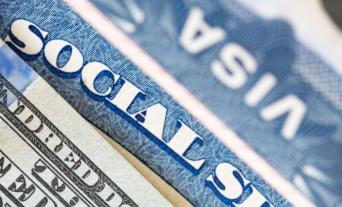 Social Security COLA 2026: How the 2.7% Raise Will Affect Retirees