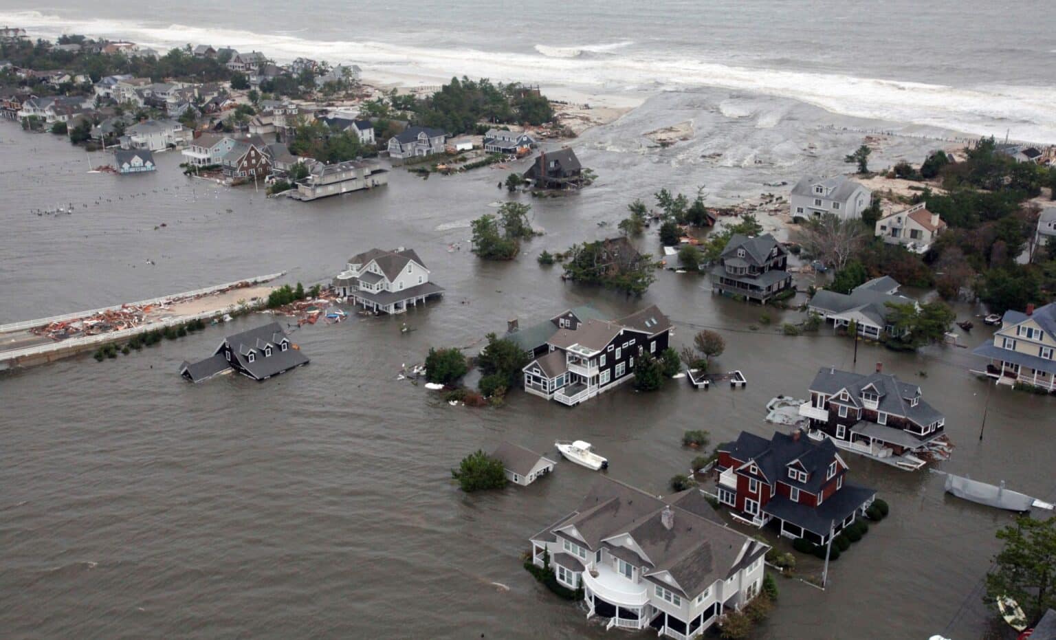 Urgent Flood Warnings Slam 3 U.S. States