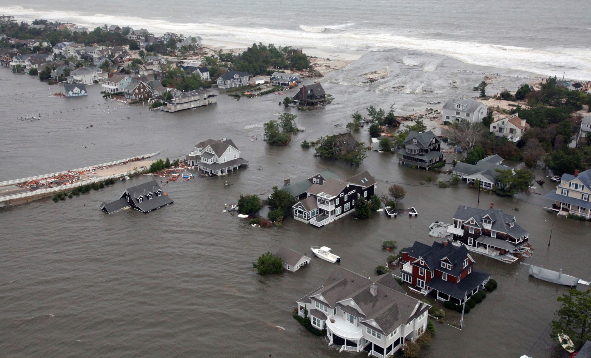 Urgent Flood Warnings Slam 3 U.S. States